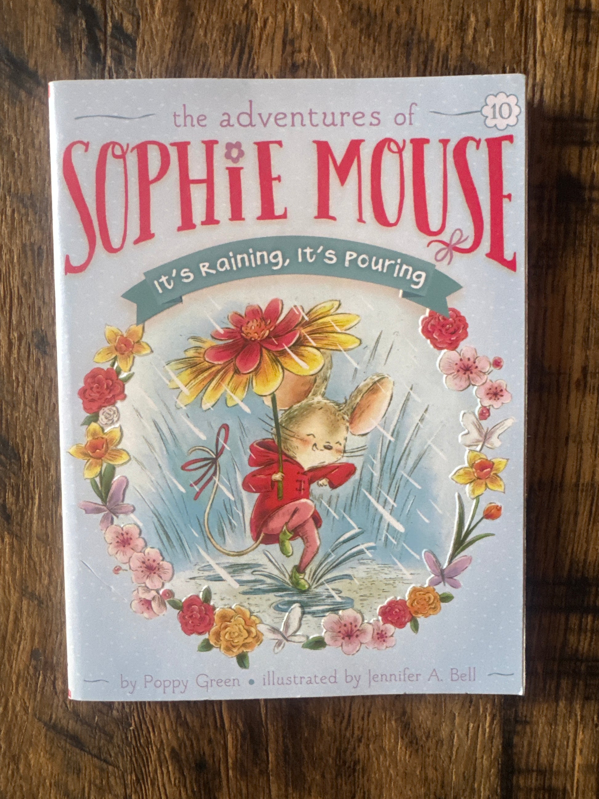 It's Raining, It's Pouring (10) (The Adventures of Sophie Mouse) by Po ...